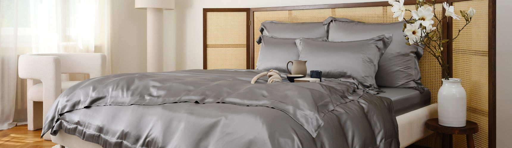 Silky Grey. Jako paprsky za mraky.